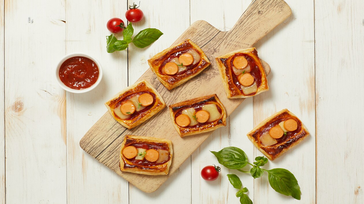 Sausage Pizza Croissant - Recipe